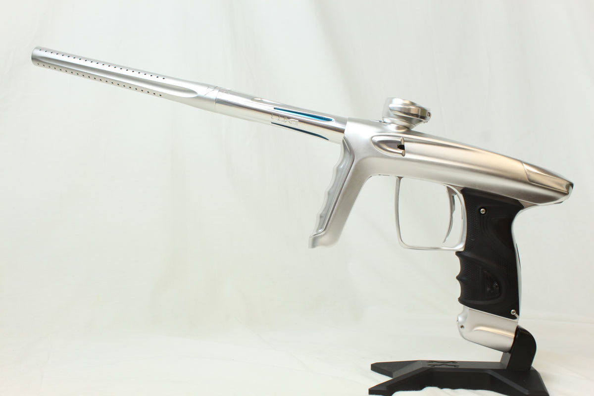 Used DLX Luxe TM40 Dust Silver/Polished Silver – Paintball Wizard